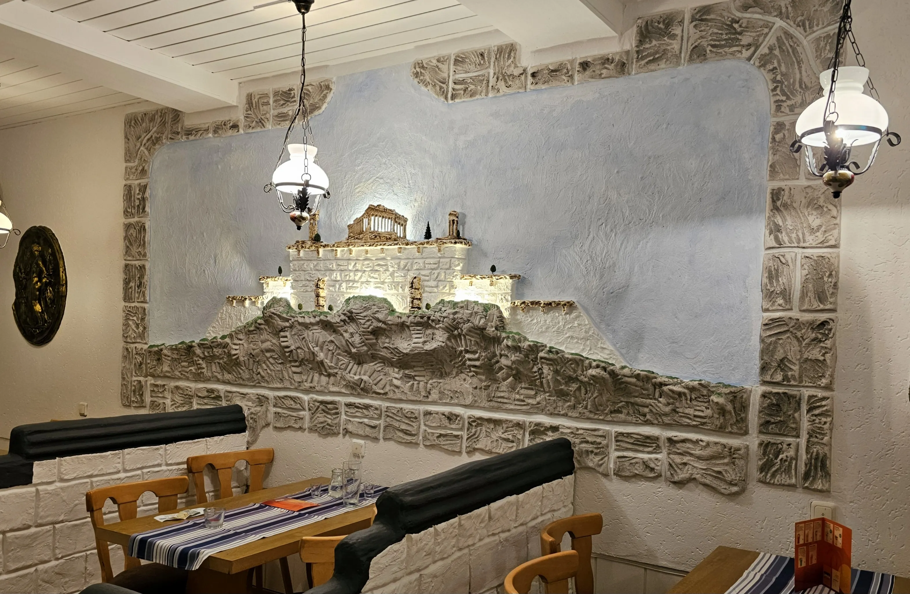 Akropolis Restaurant auf Singlepilot.com