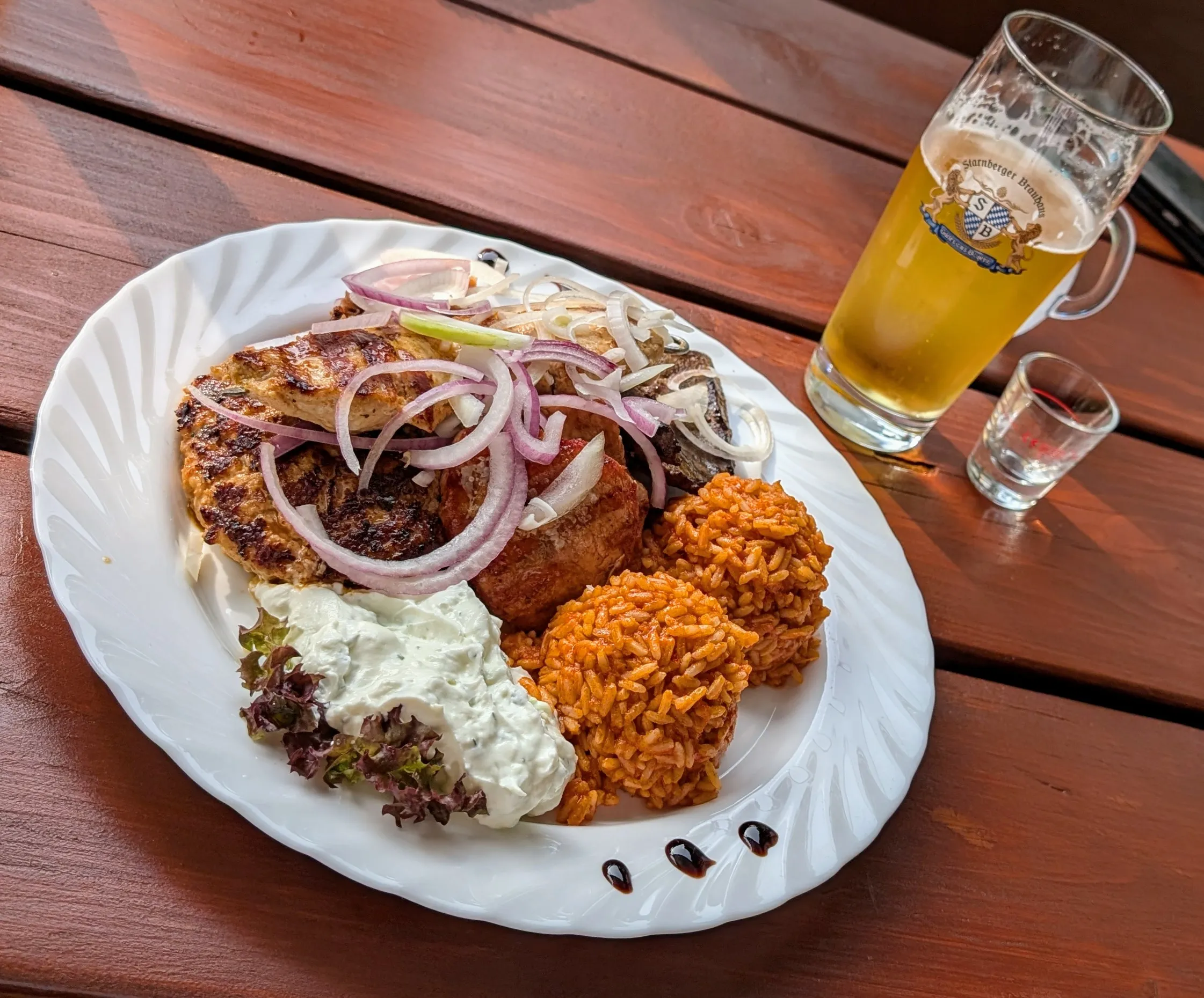 Akropolis Restaurant auf Singlepilot.com