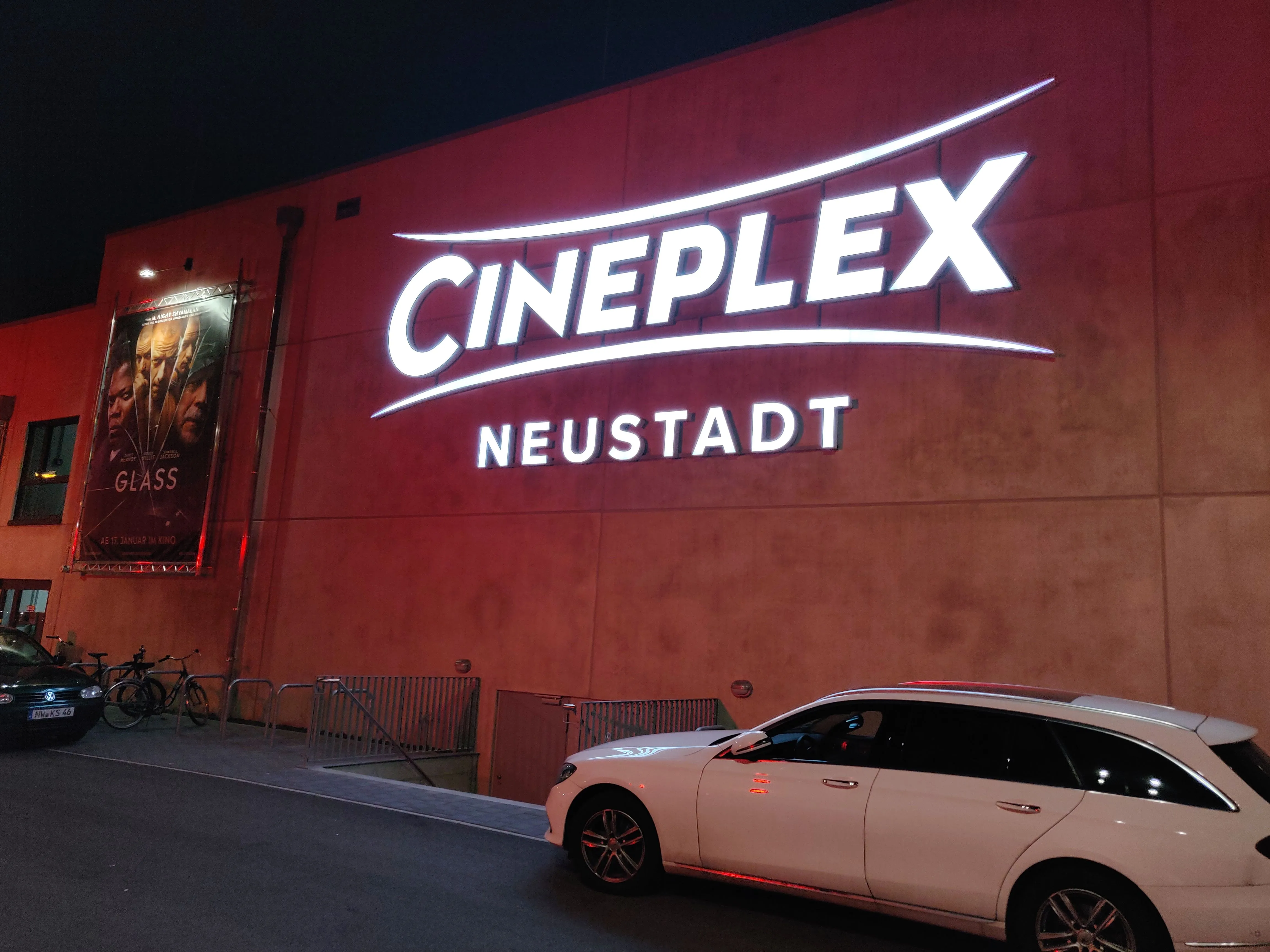 Cineplex Neustadt auf Singlepilot.com
