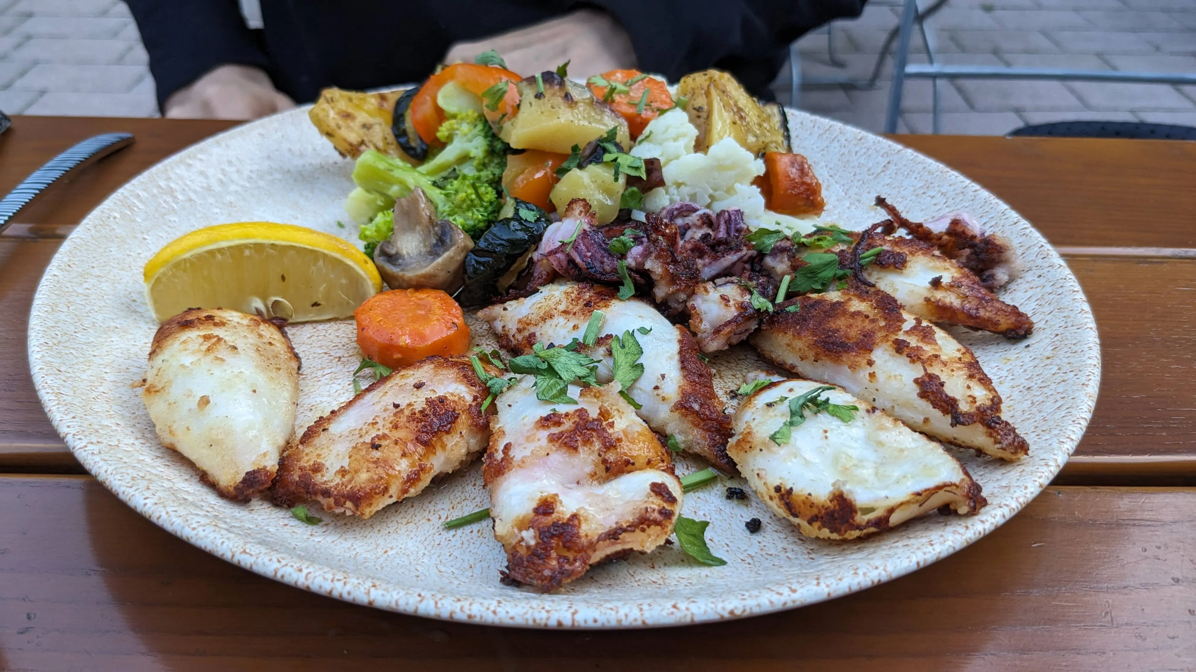 Restaurant Akropolis auf Singlepilot.com