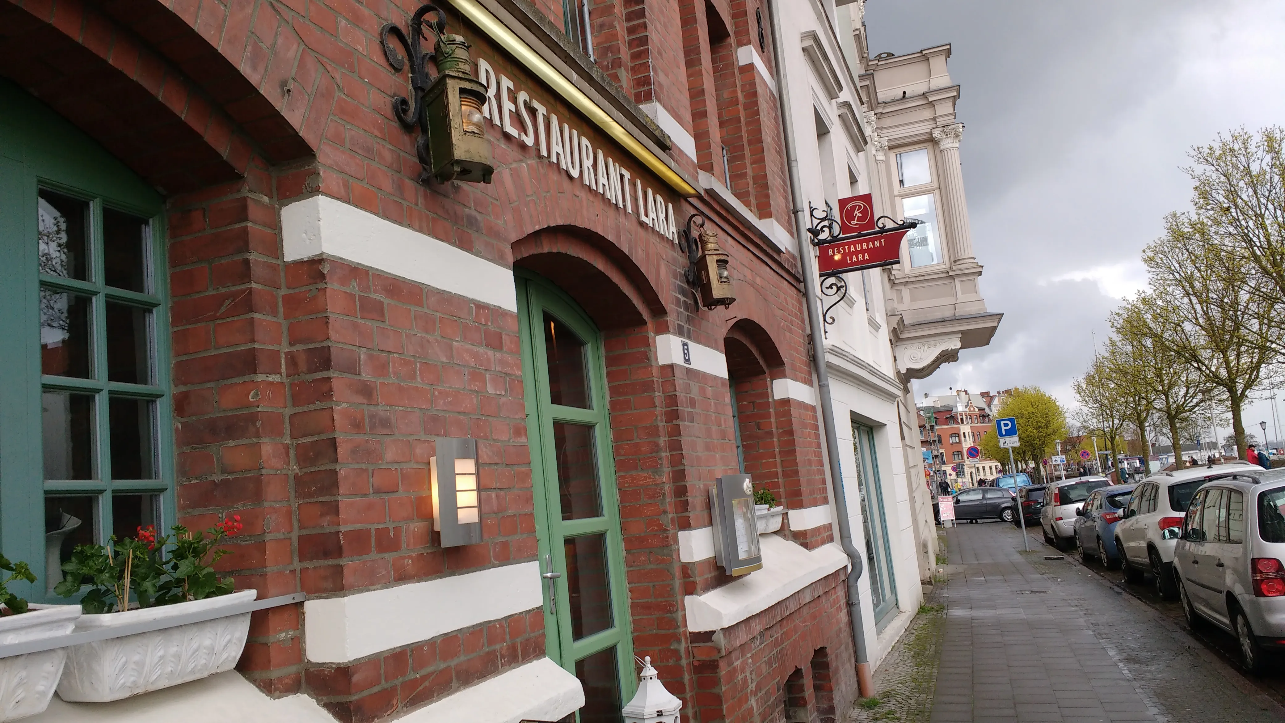 Restaurant LARA auf Singlepilot.com