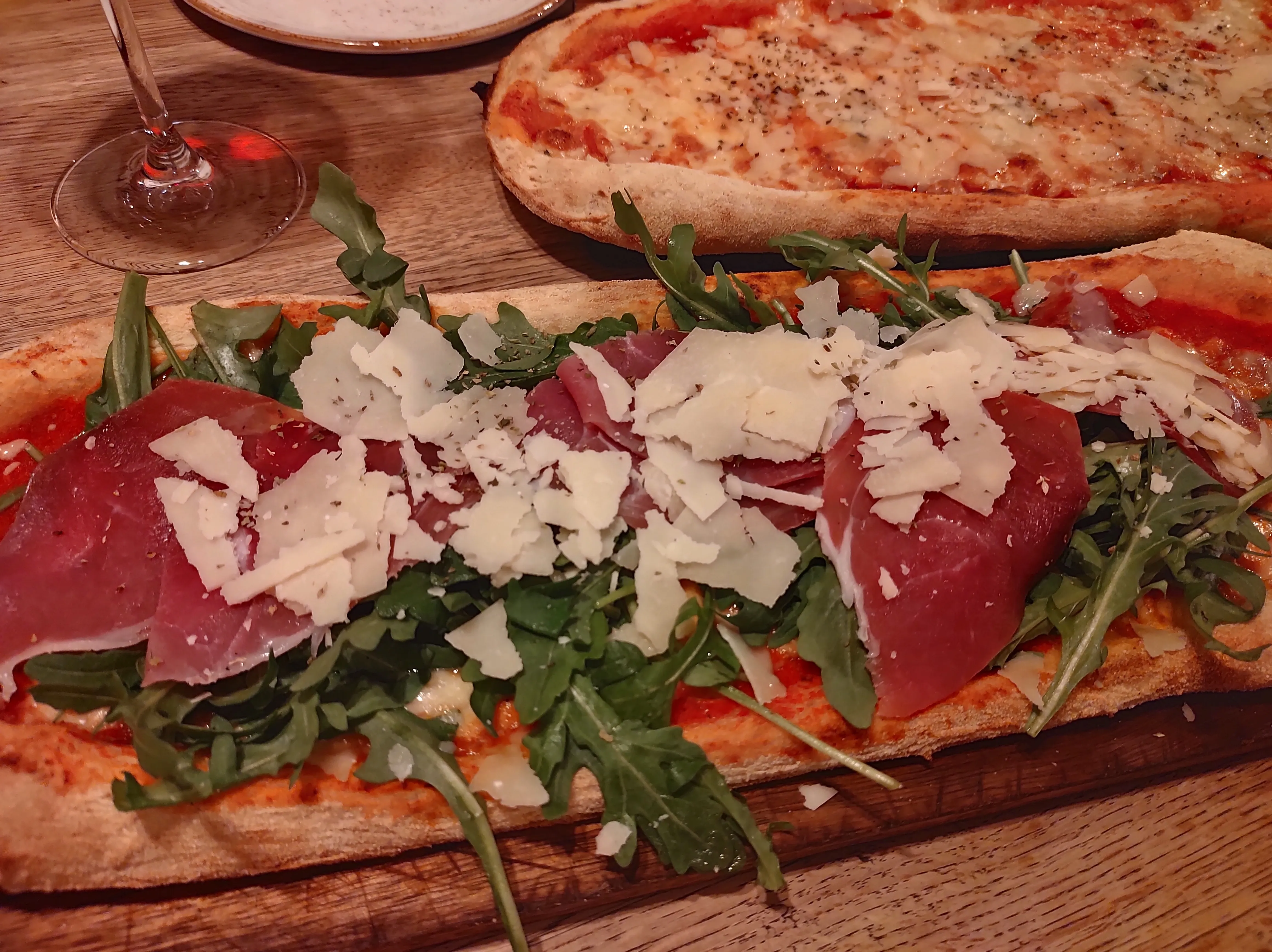 La Rustica | Ristorante & Pizzeria auf Singlepilot.com