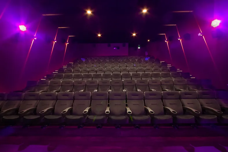 Tichelpark Cinemas auf Singlepilot.com